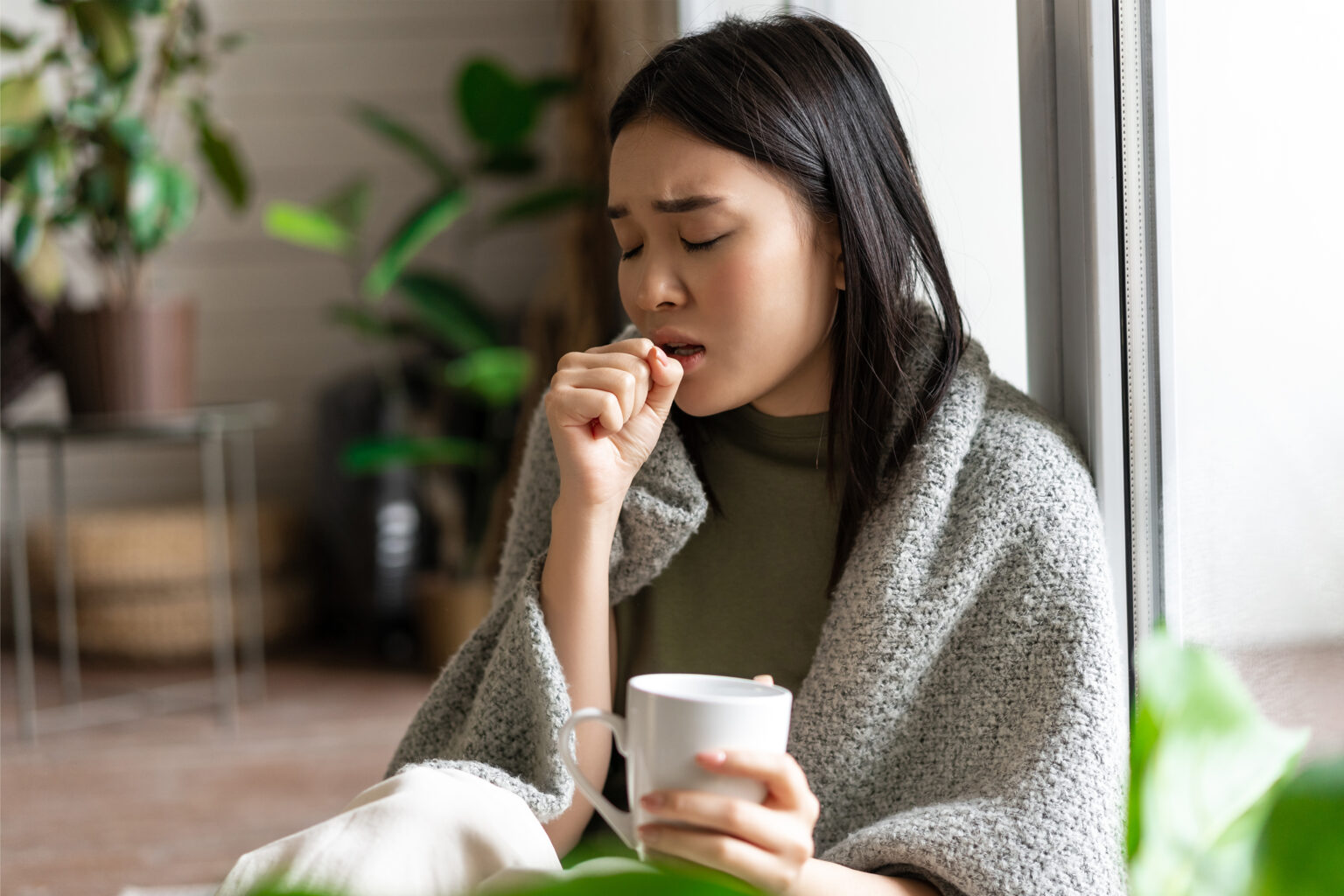 Laryngopharyngeal Reflux (LPR)? Gejala Dan Penyebabnya